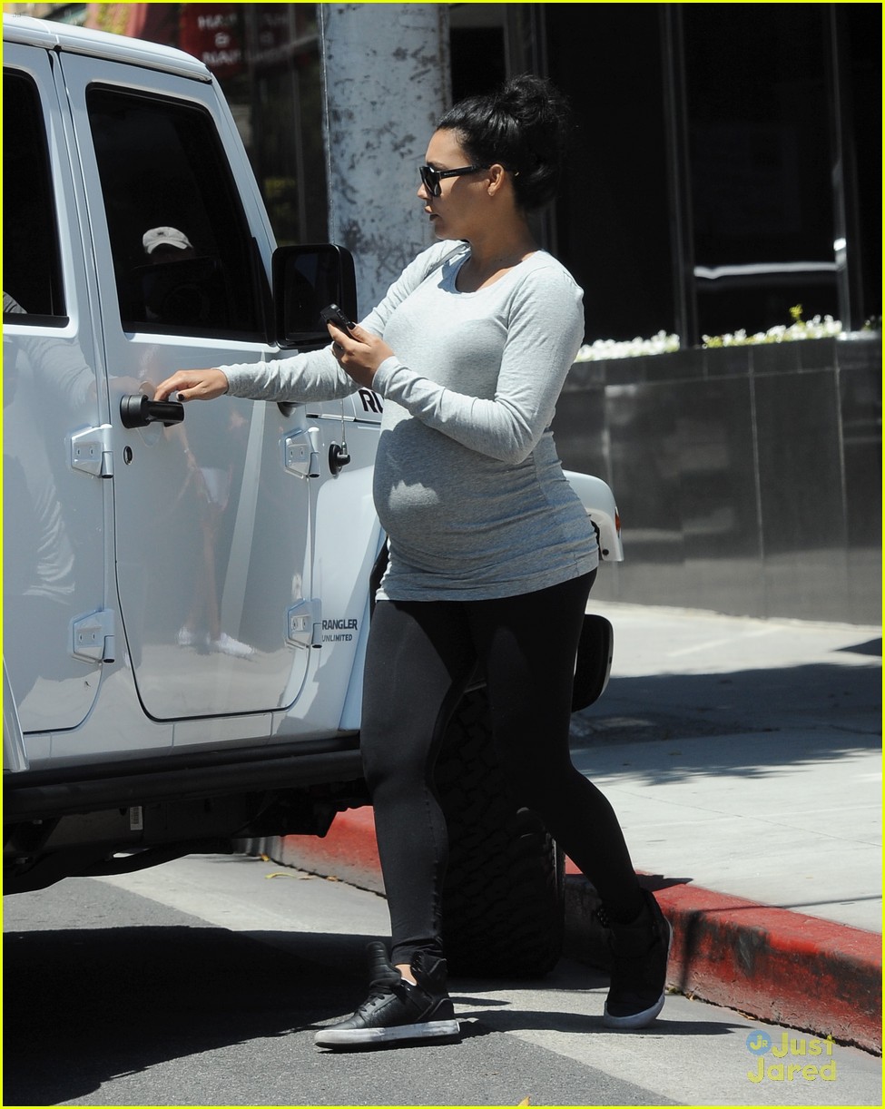 Naya Rivera Shows Off Future Baby's Nursery | Photo 836386 - Photo ...