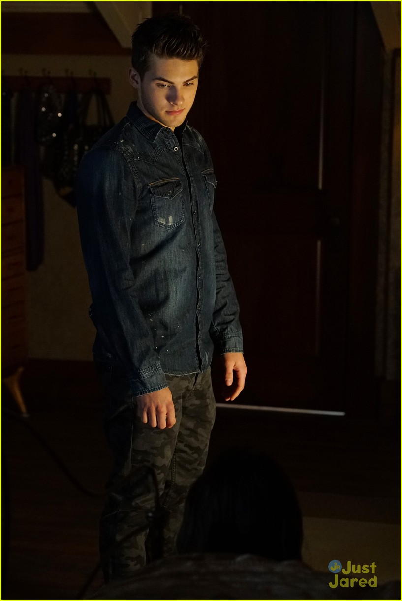 Charles is Coming Home on 'Pretty Little Liars' | Photo 841162 - Photo ...