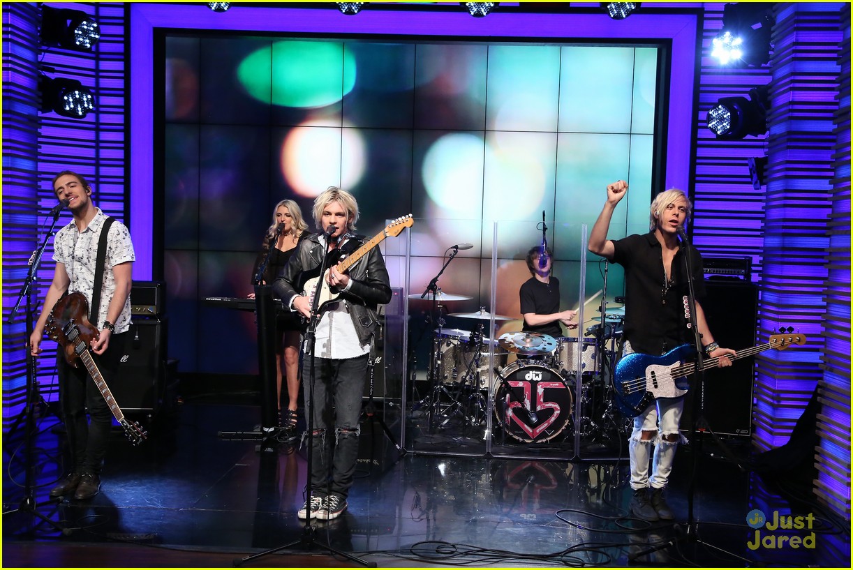 R5 Perform 'All Night' on Live! With Kelly & Michael - Watch Now ...