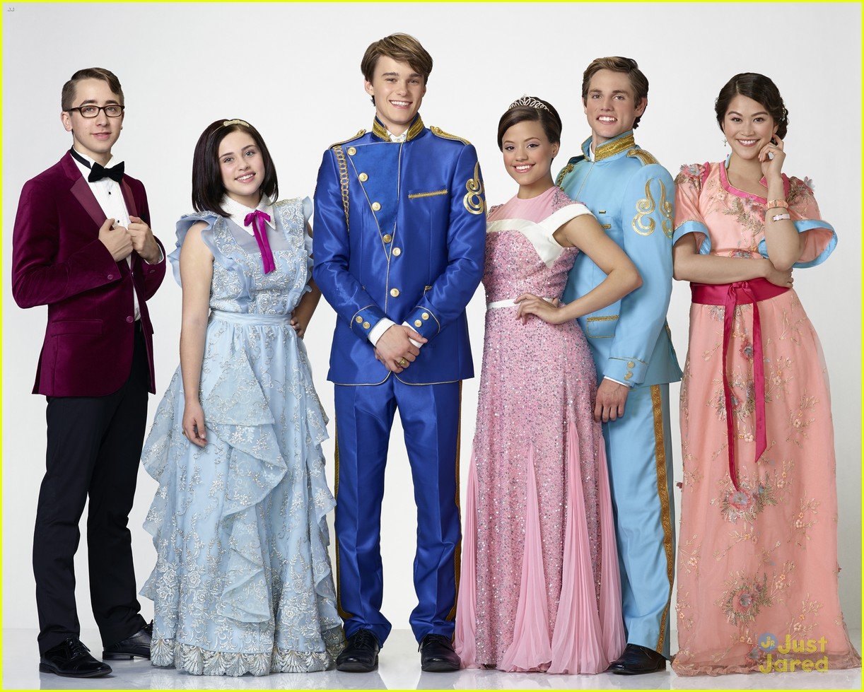 Meet 'Descendants' Actress Sarah Jeffery! Get to Know Her With 10 Fun ...