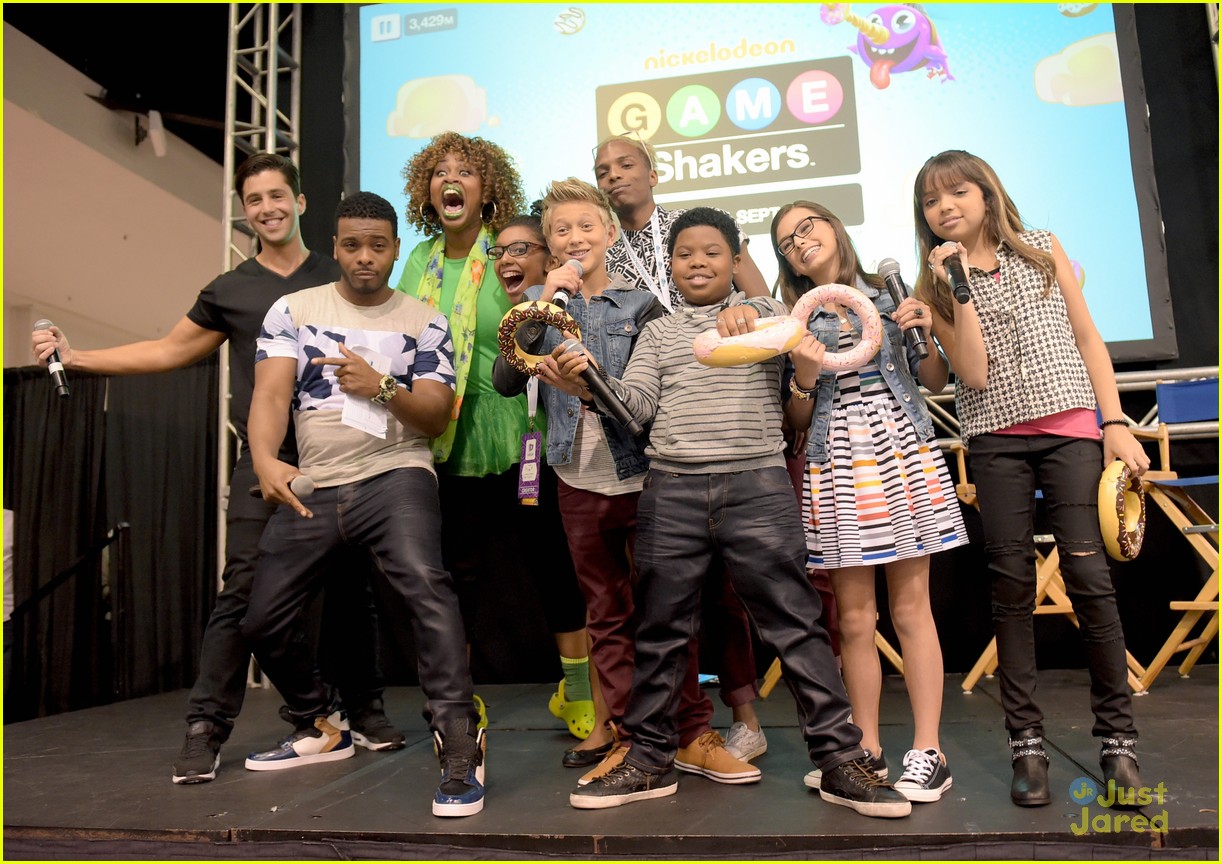 'Game Shakers' Cast & Josh Peck Shake Up Things At VidCon 2015 | Photo 843302 - Photo Gallery ...