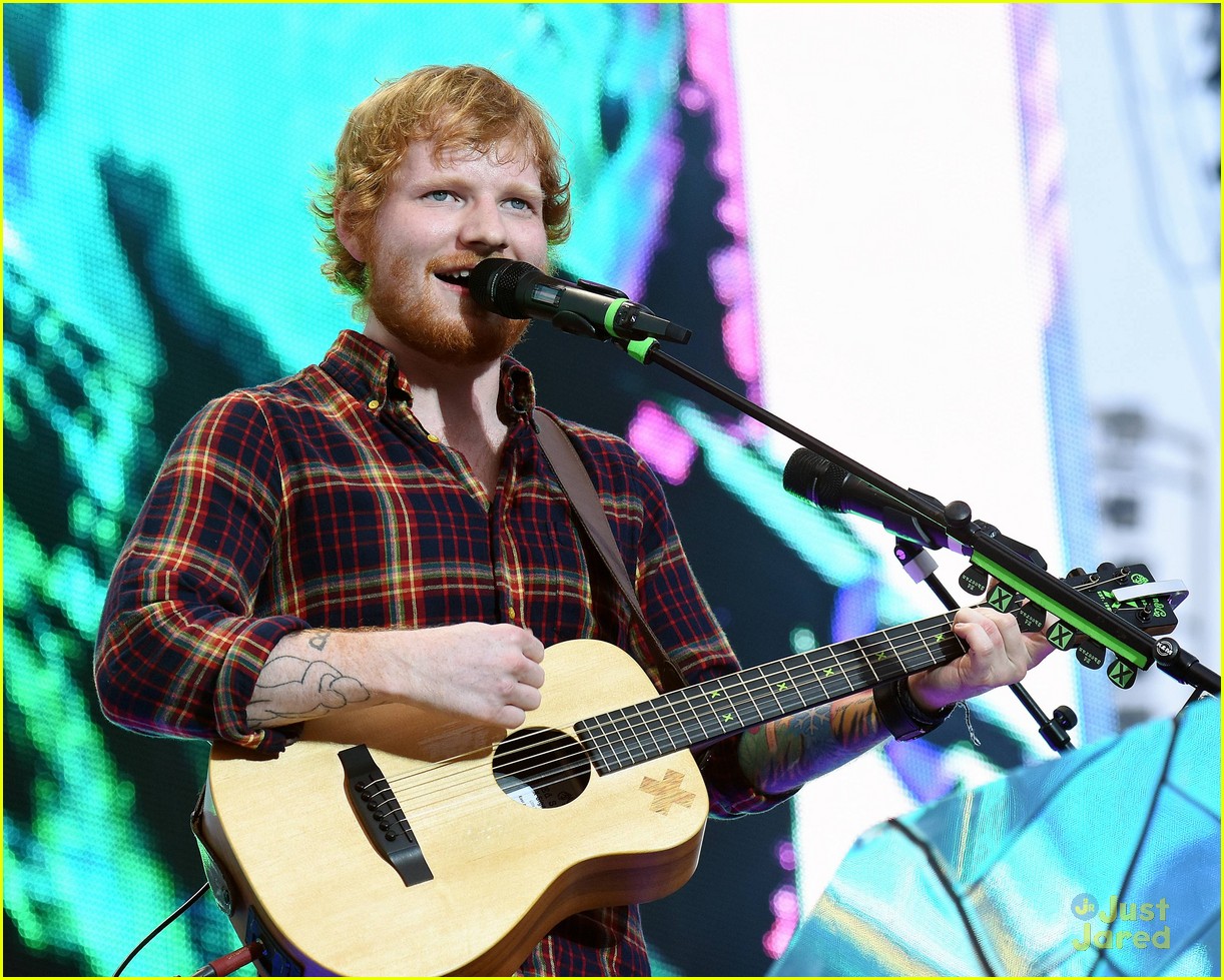 Ed Sheeran Plays Dublin After NBC Special Announcement | Photo 843191 ...