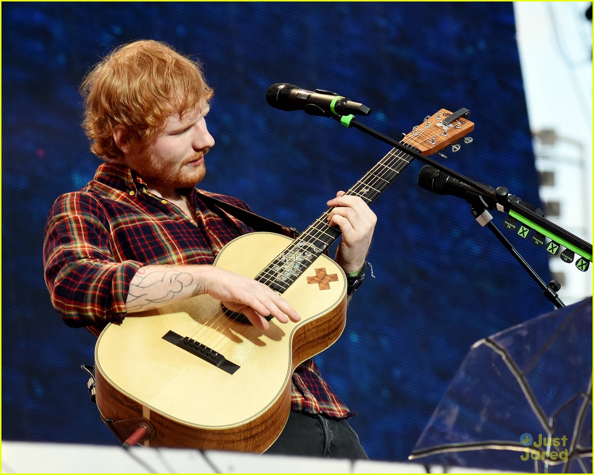 Ed Sheeran Plays Dublin After NBC Special Announcement | Photo 843197 ...