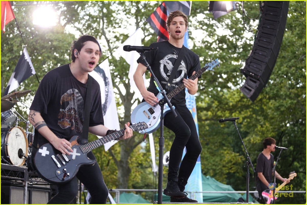 Full Sized Photo of 5 seconds summer gma concert series 18 | 5 Seconds ...