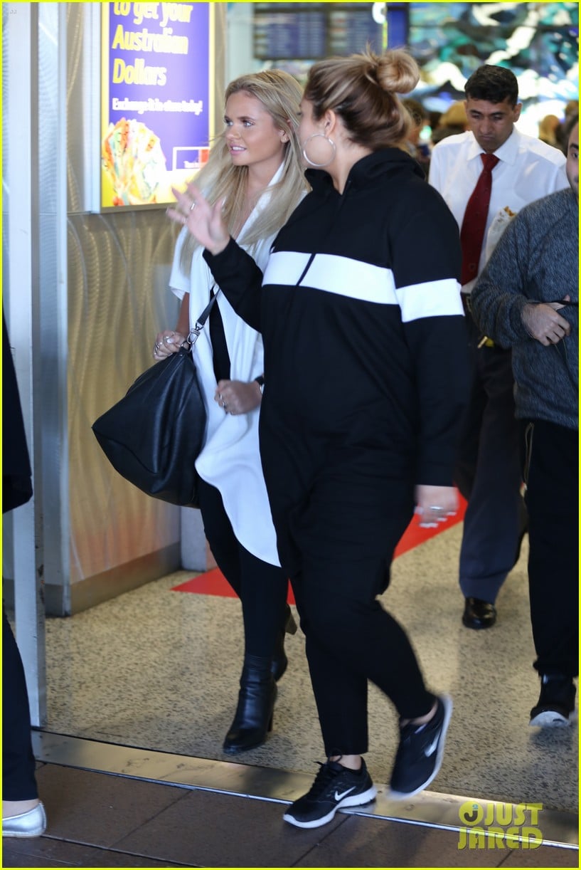 Alli Simpson Is Attracted To Guys Who Are Gentlemen | Photo 857693 ...