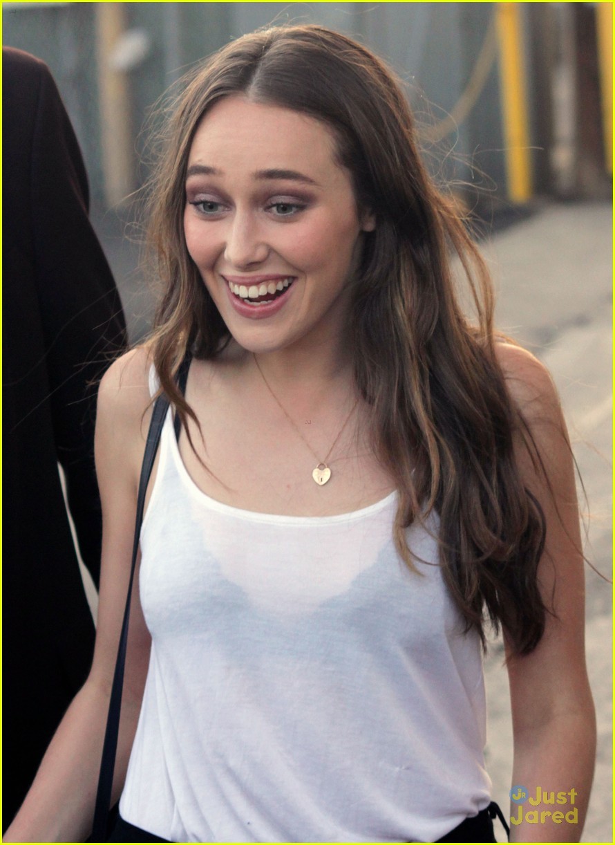 Alycia Debnam-Carey Promotes 'Fear Of The Walking Dead' On 'Kimmel ...