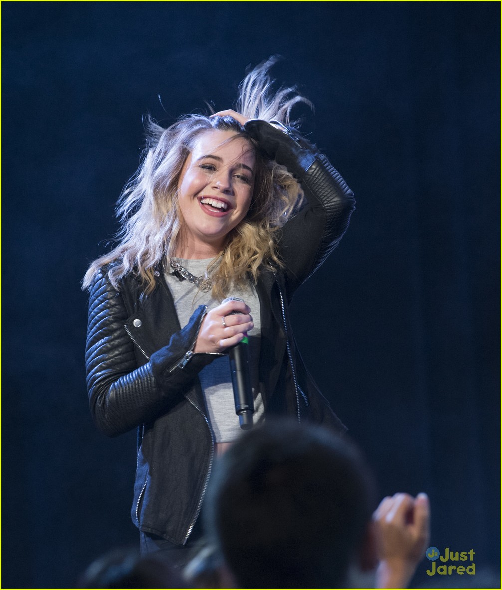 Bea Miller Wonders Where She's Going To Fit A Surfboard After Teen ...