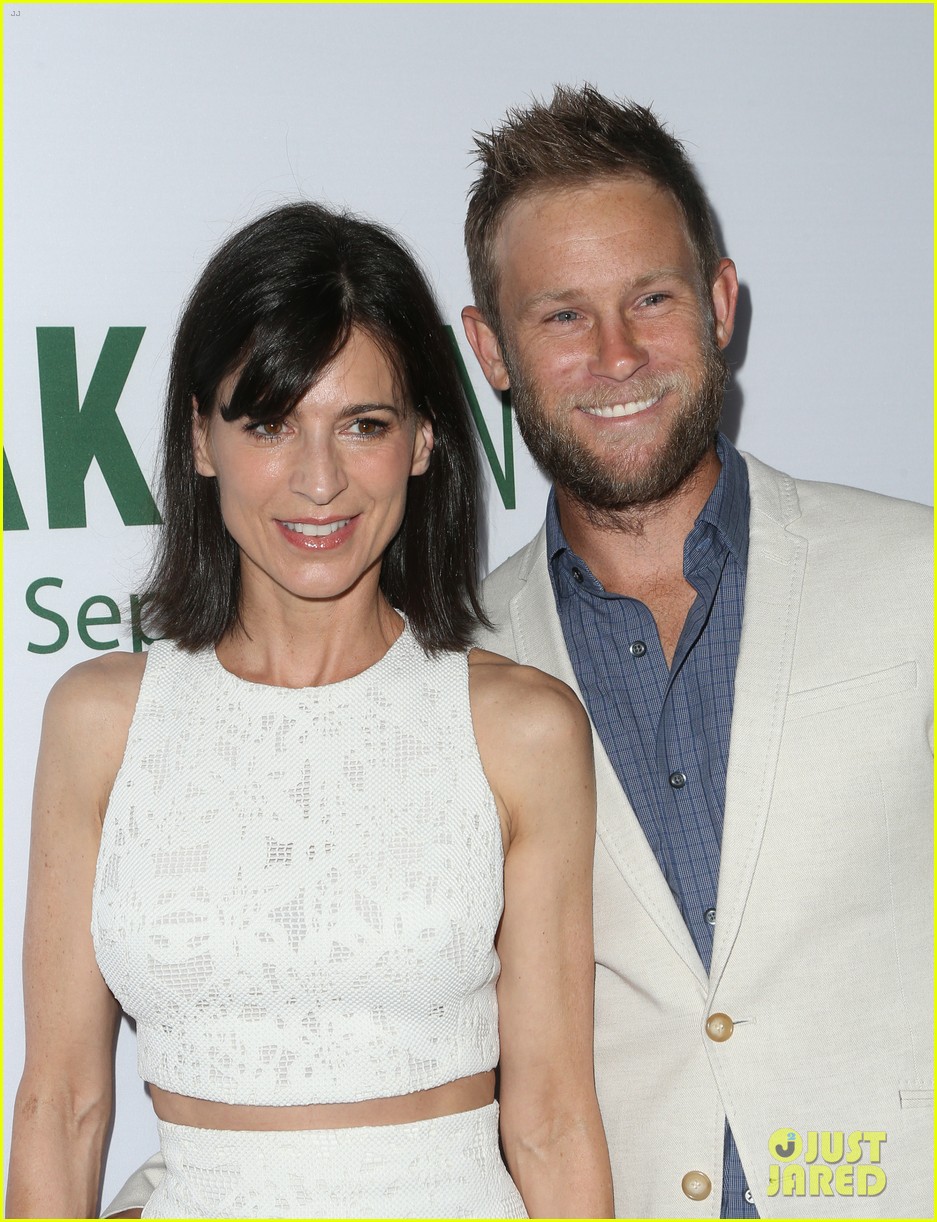 Carly Chaikin & Thomas Middleditch Step Out for 'Break Point' Hollywood ...