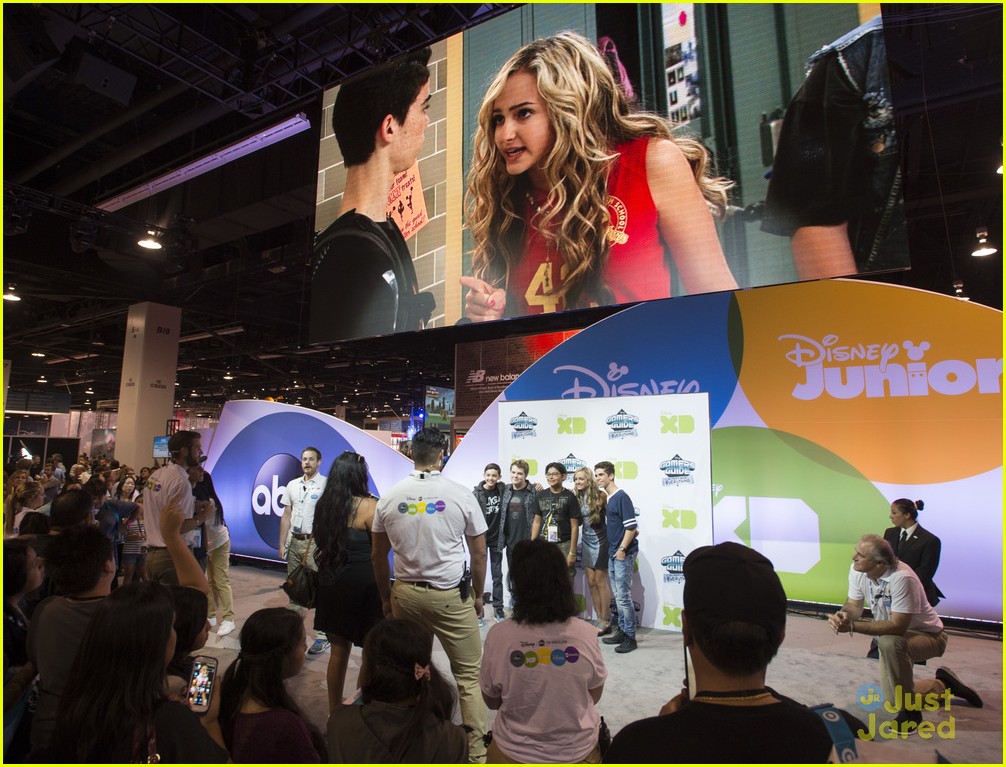Cameron Boyce & 'Gamer's Guide' Cast Hit D23 Expo 2015 Together ...