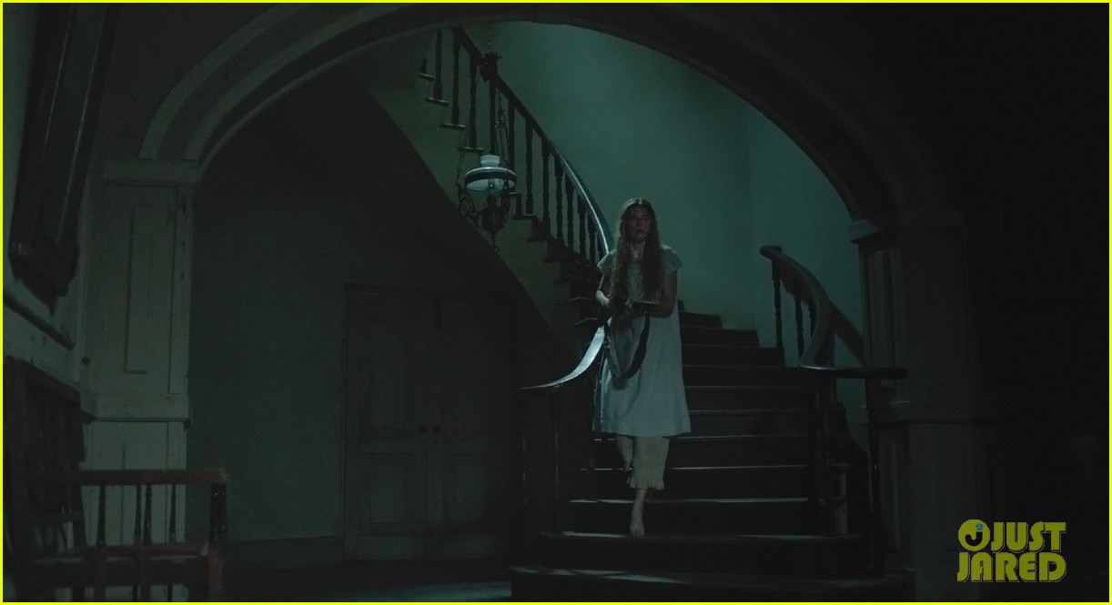 Hailee Steinfeld is in Serious Danger in New 'The Keeping Room' Trailer ...