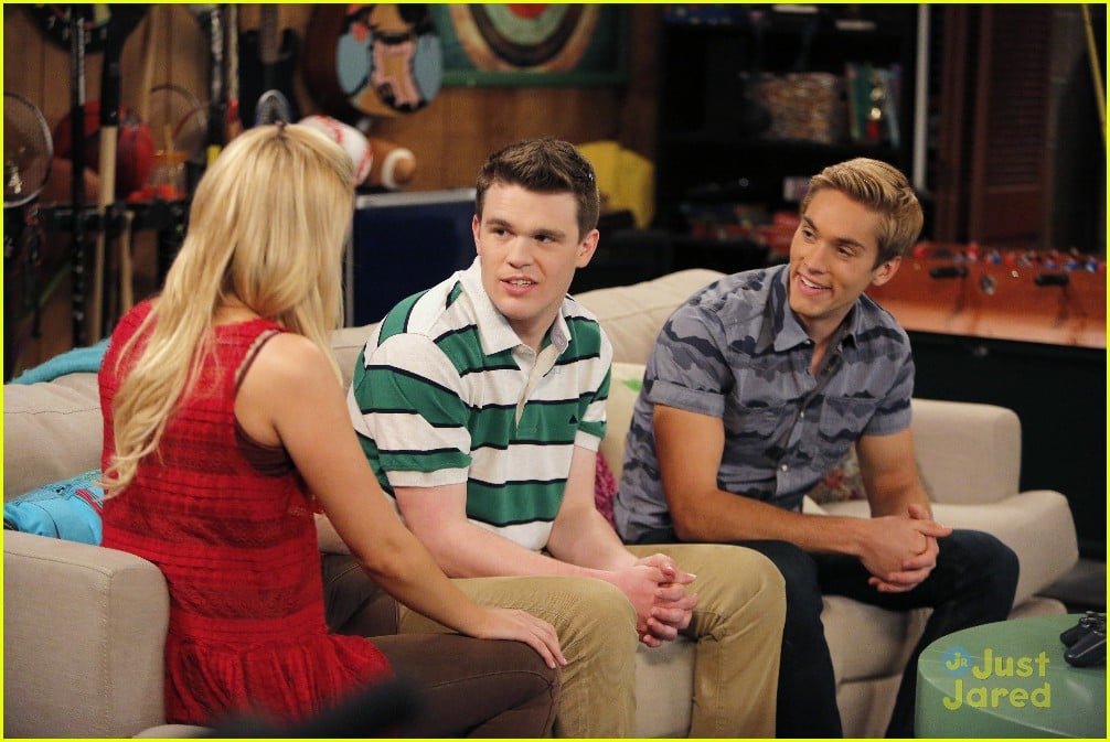 Jasmine & Delia Go On A Double Date On 'I Didn't Do It' Tonight | Photo ...