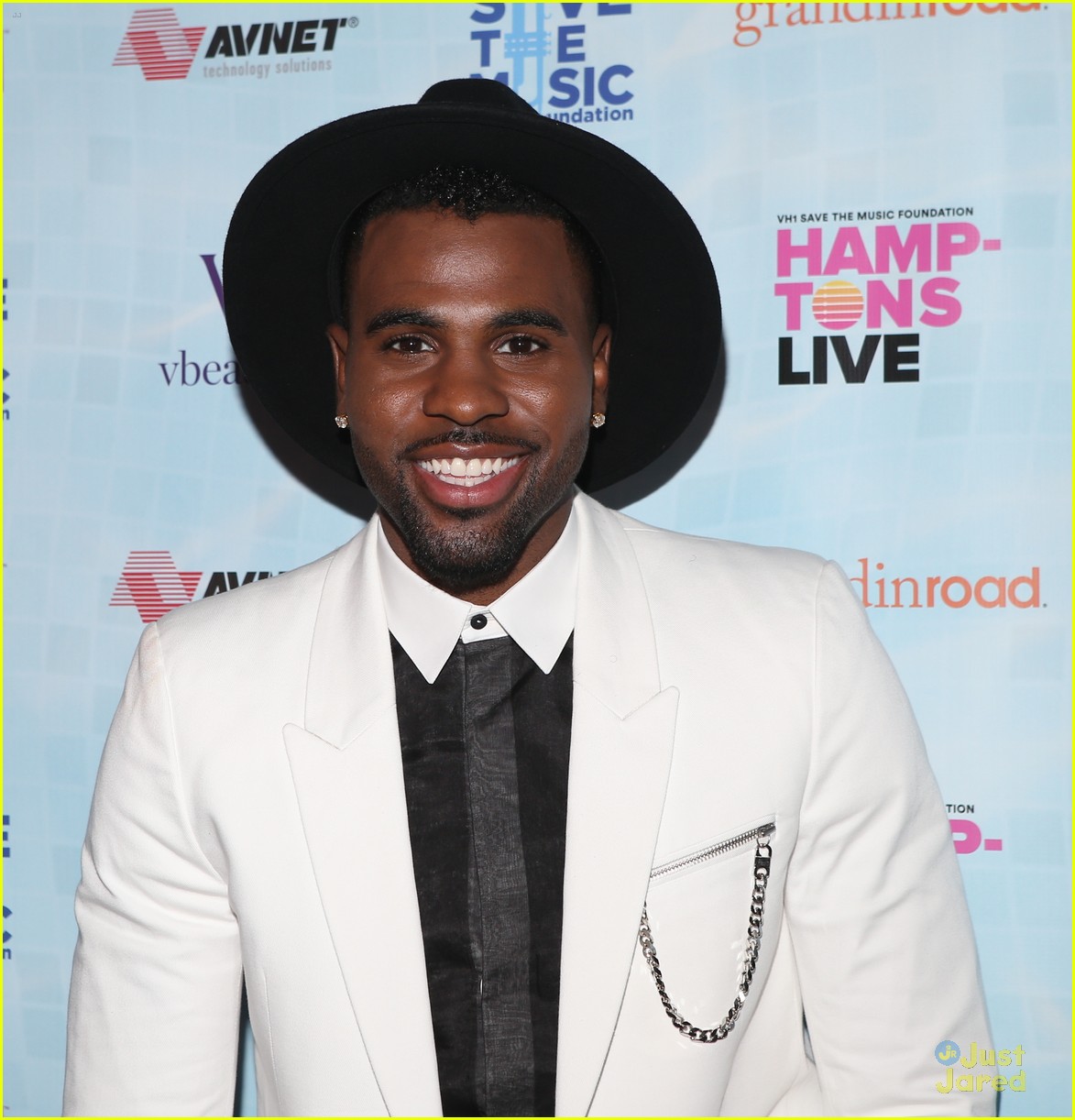 Jason Derulo Gives Back At Vh1's Save The Music Foundation Hamptons ...