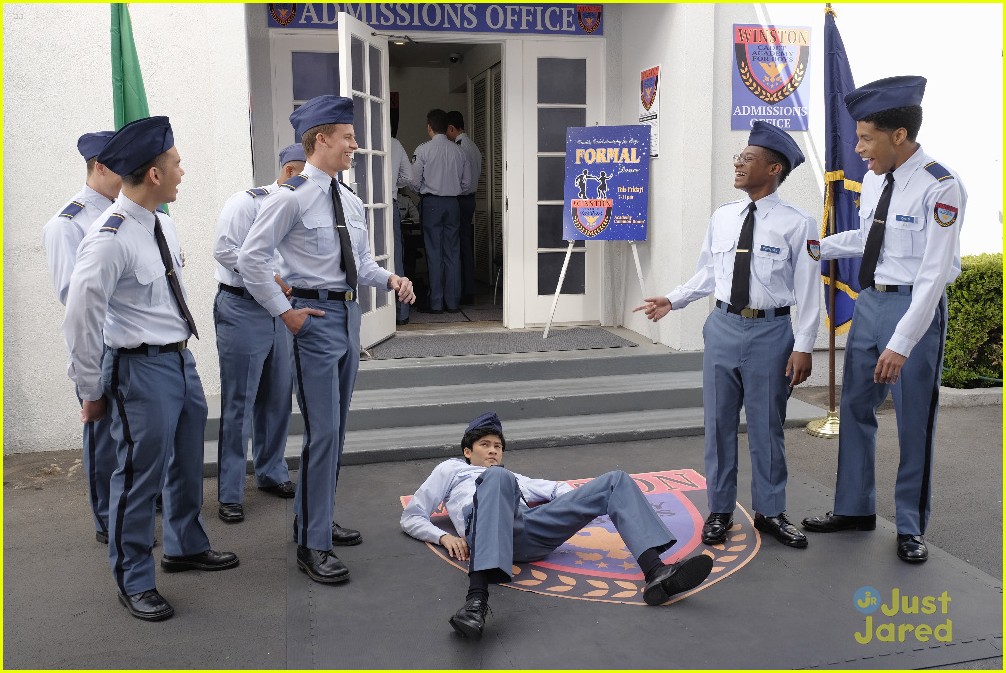 Full Sized Photo of kc undercover kc man stills 05 | K.C. Goes Really ...