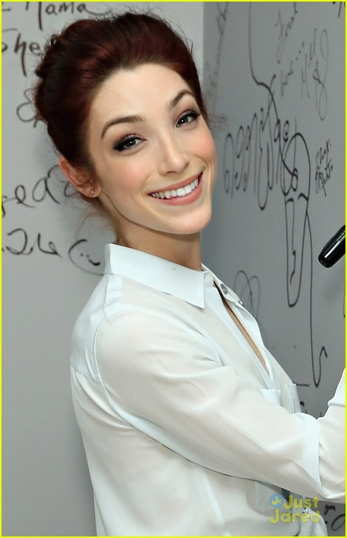 Meryl Davis Almost Forgot Her Olympic Medal For NYC Trip | Photo 851623 ...