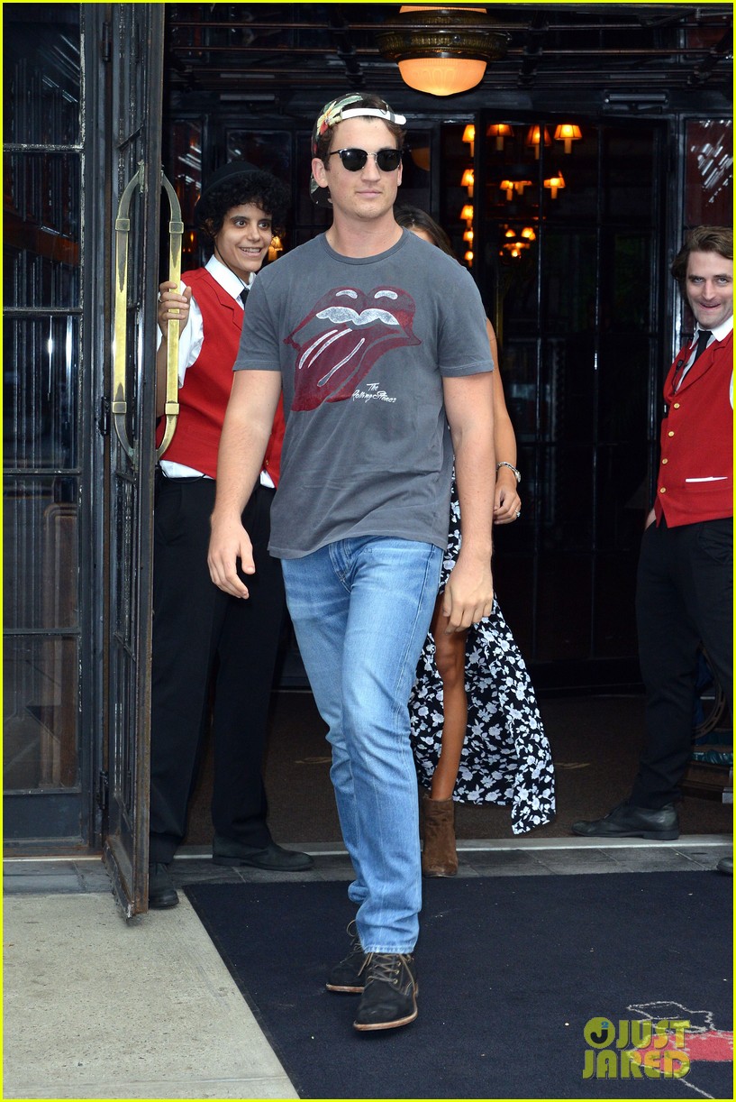 Miles Teller Reveals Airport Perk of Being Mr. Fantastic on 'Seth ...