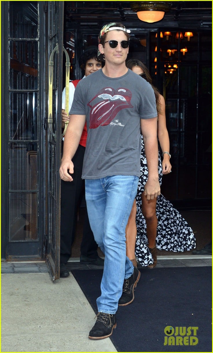 Miles Teller Reveals Airport Perk of Being Mr. Fantastic on 'Seth ...