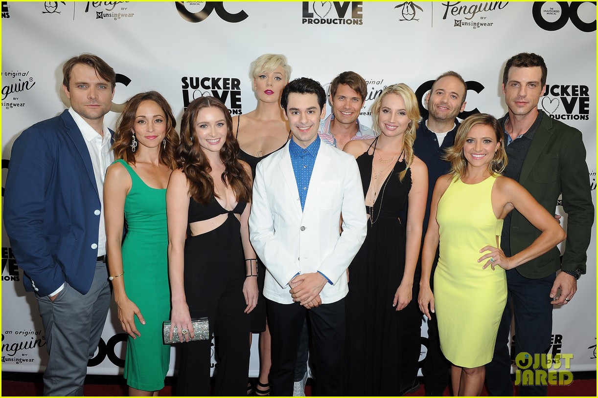 Greer Grammer Becomes Summer Roberts for 'The Unauthorized O.C. Musical ...