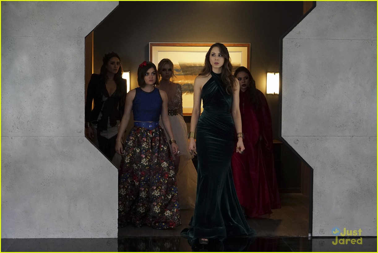 Charles is Finally Revealed on Tonight's 'Pretty Little Liars' Summer Finale! | Photo 849380 ...