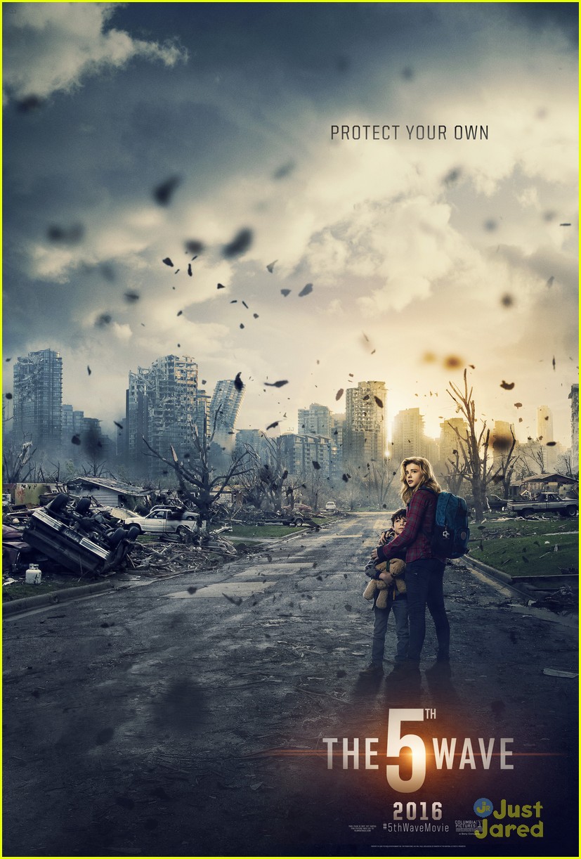 Full Sized Photo of 5th wave official poster debut 01 | Chloe Moretz ...