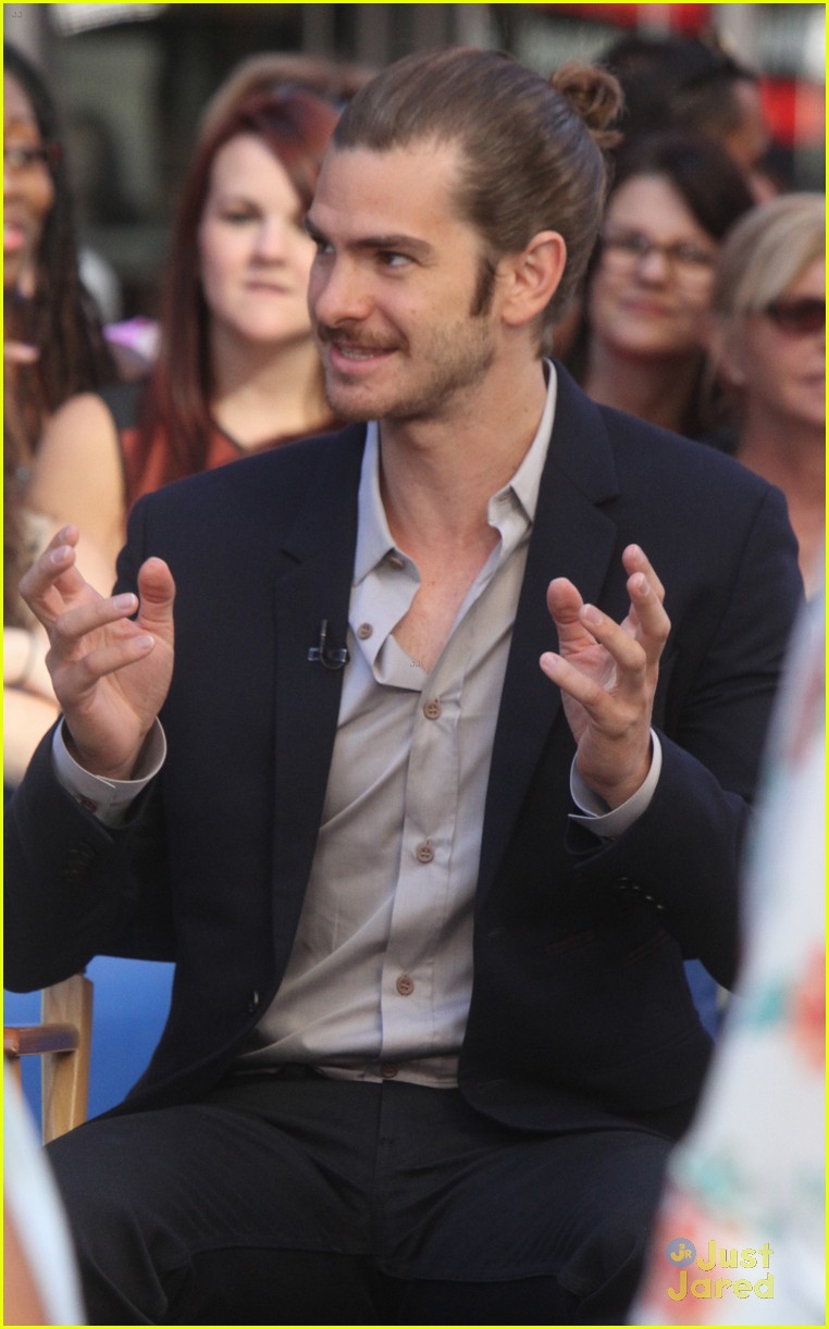 Andrew Garfield Opens Up About Playing a Dad | Photo 861408 - Photo ...