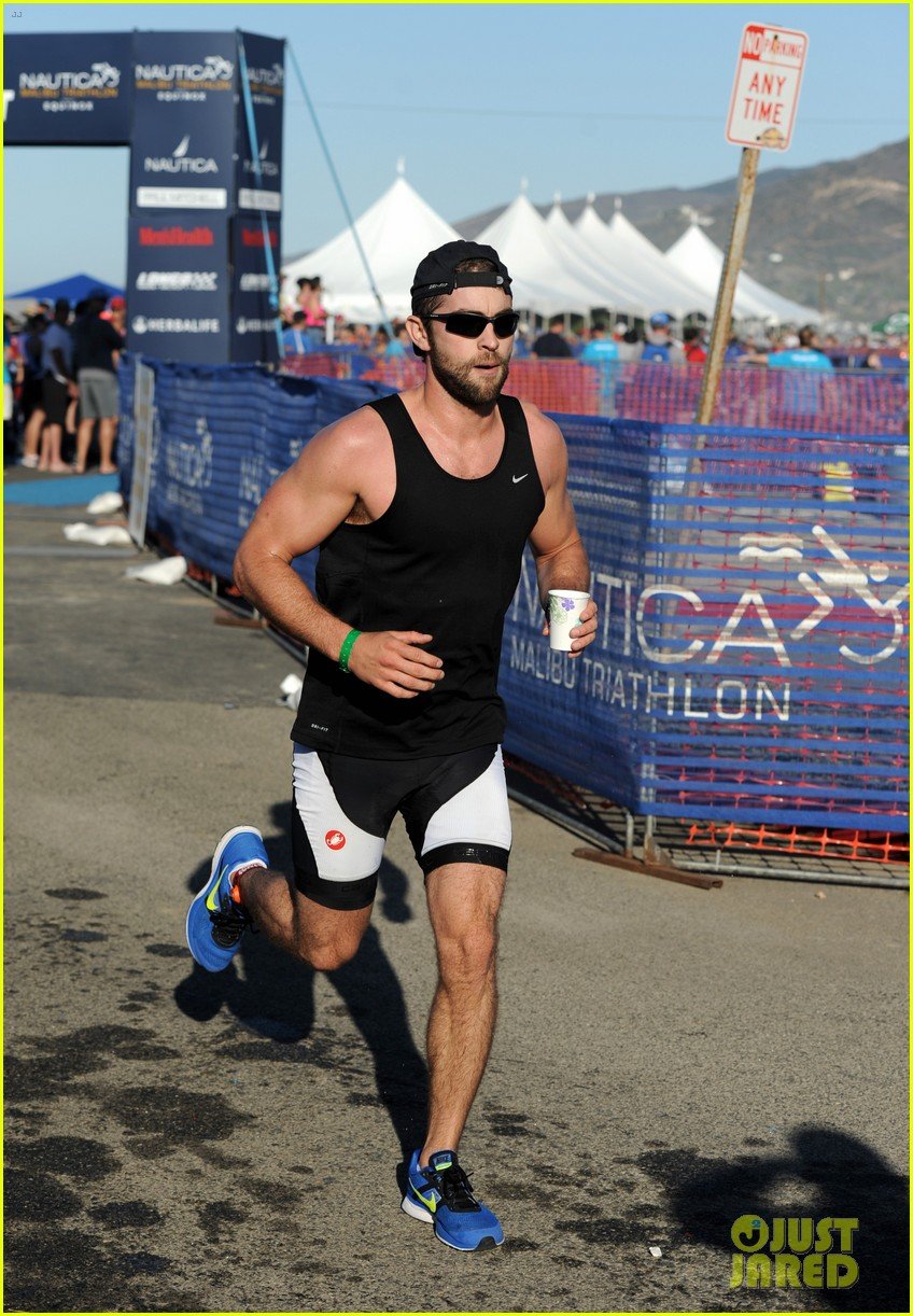 Chace Crawford Sweats it Out While Running Malibu Triathlon | Photo ...
