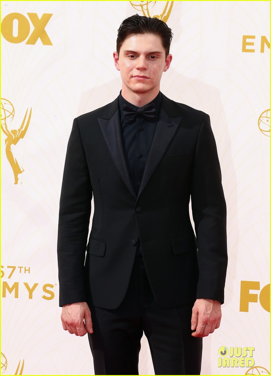 Full Sized Photo of emma roberts evan peters emmy awards red carpet 06 ...