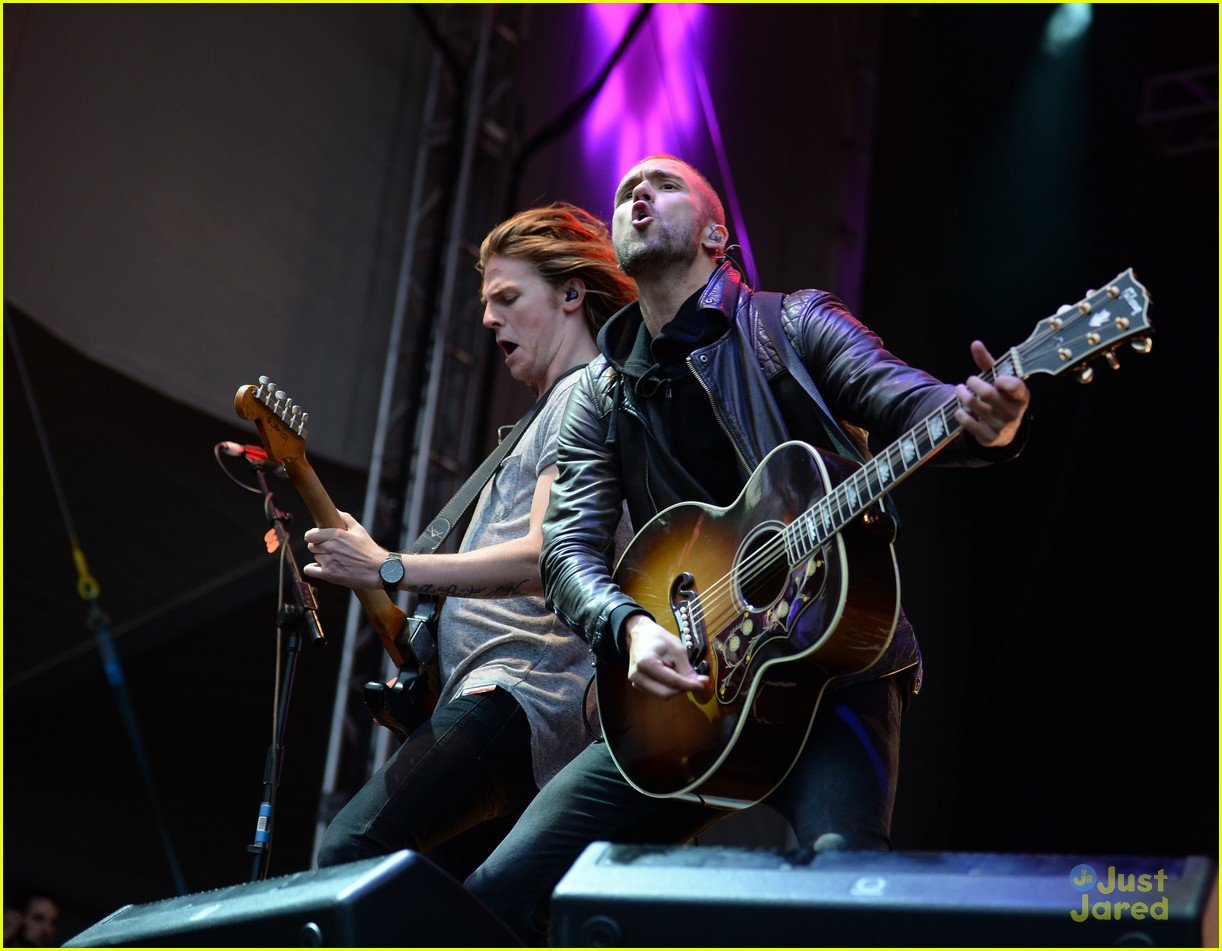 Lawson Switch On The Lights At Blackpool Illuminations | Photo 860679 ...