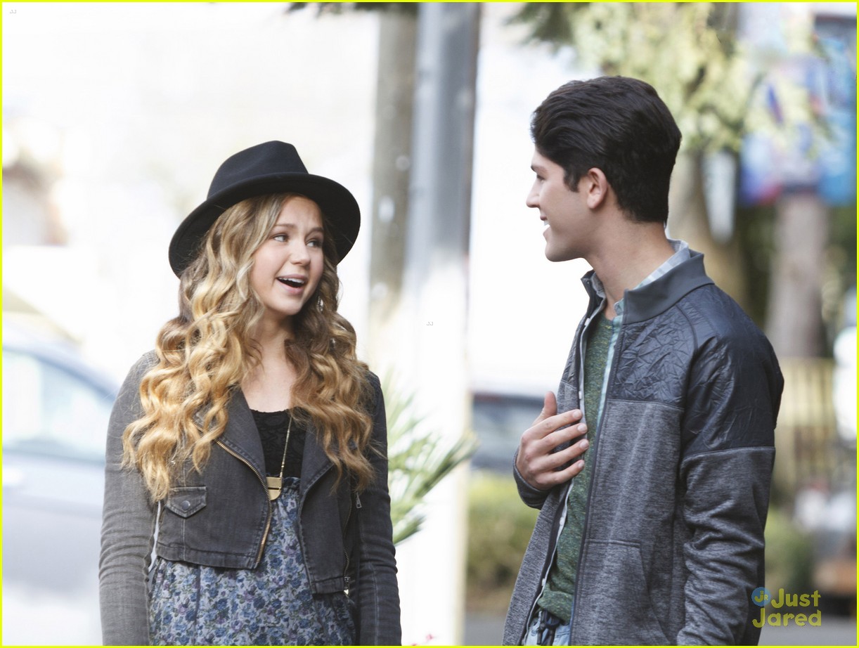 Full Sized Photo of rahart adams brec bassinger liar liar vampire ...