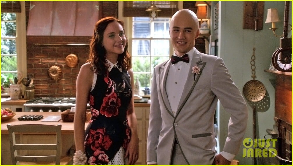 Haley & Finn Head To Junior Ball In 'Chasing Life' Tonight | Photo ...