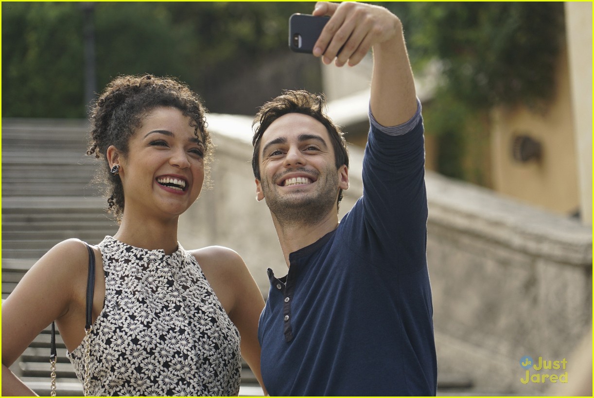 April Heads To Italy For Inspiration In 'Chasing Life's Season Finale ...
