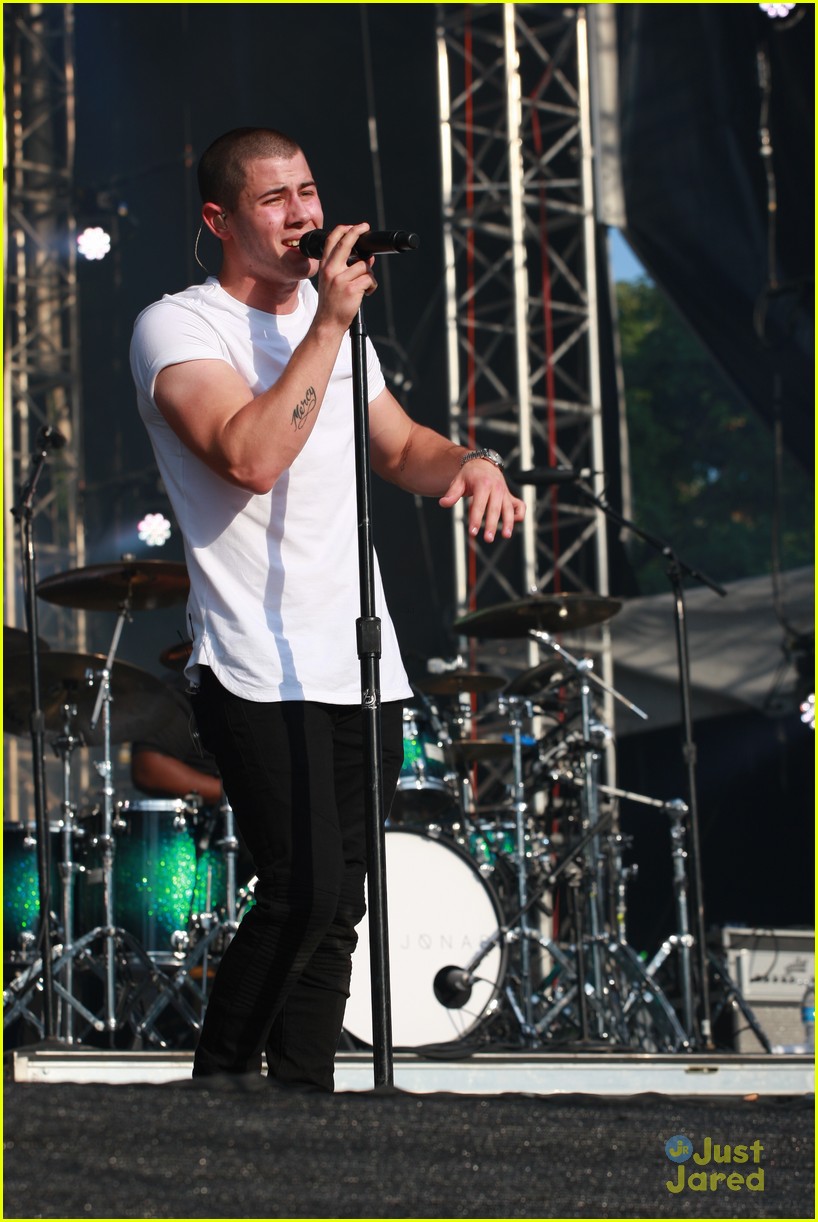 Full Sized Photo Of Nick Jonas Made America Festival Concert Pics 13 Nick Jonas Hits Made In full-sized-photo-of-nick-jonas-made-america-festival-concert-pics-13-nick-jonas-hits-made-in