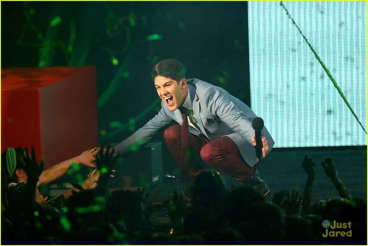 Rahart Adams Gets The First Slime As Slimefest 2015 Host! | Photo ...