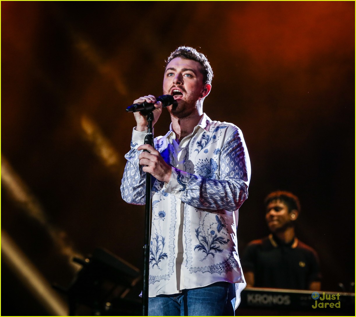 Sam Smith Praises Rihanna's Rock In Rio Show | Photo 871608 - Photo ...