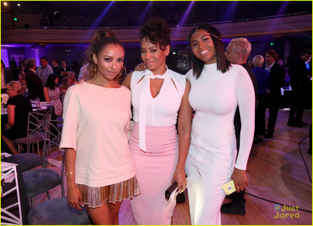 Shay Mitchell & Kat Graham Present At The Streamy Awards 2015 | Photo ...