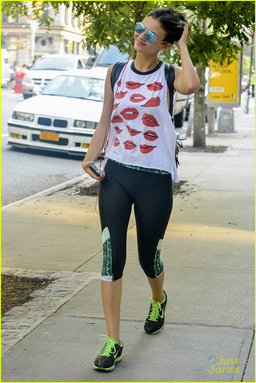 Victoria Justice Workout Clothes