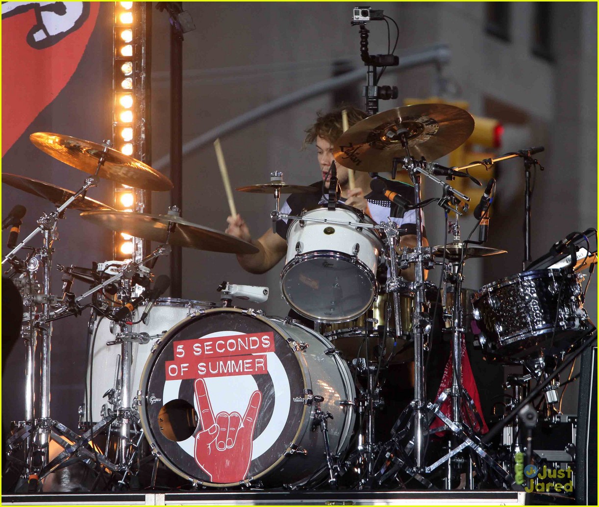 5 Seconds of Summer Perform Four Songs On 'Today' - Watch Them All Here ...