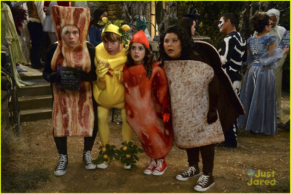 Will Austin, Ally, Trish Or Dez Have The Best Scary Story This Year On ...