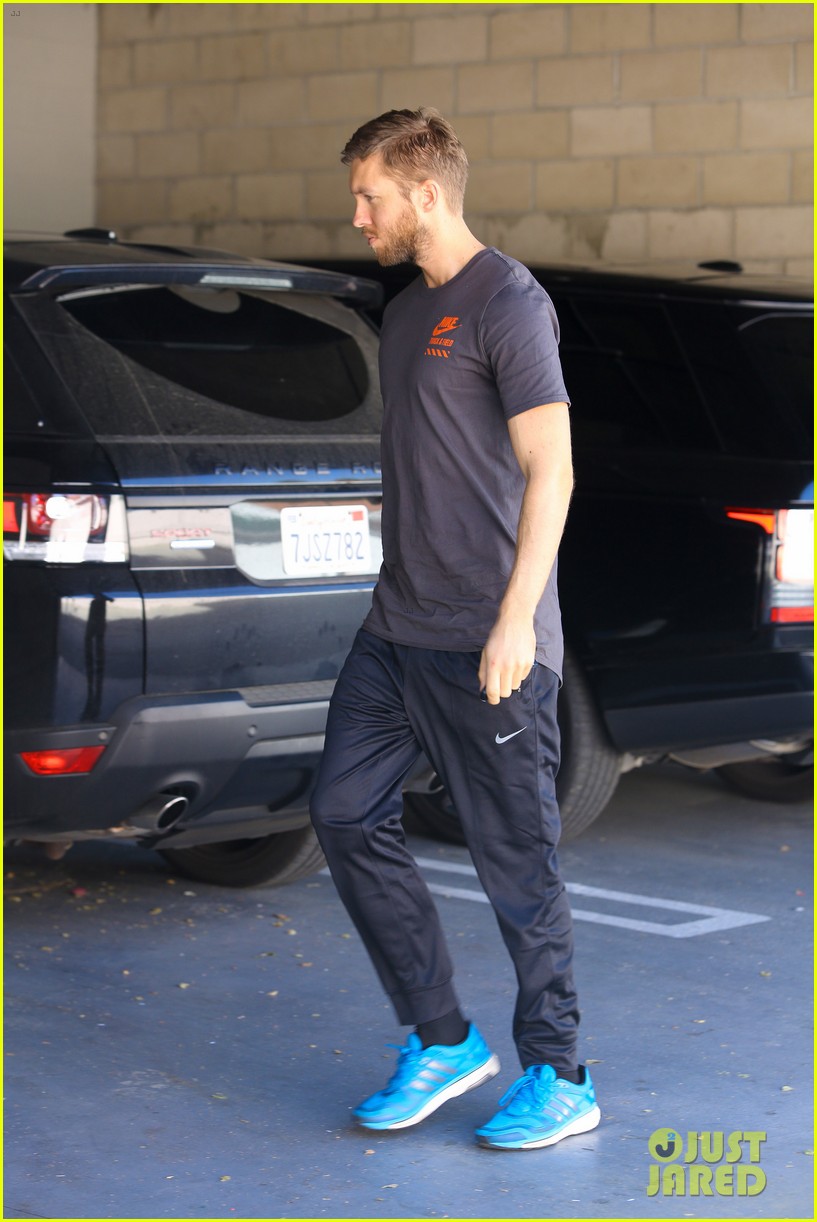 Calvin Harris Hits the Gym as Taylor Swift Tours the World | Photo ...