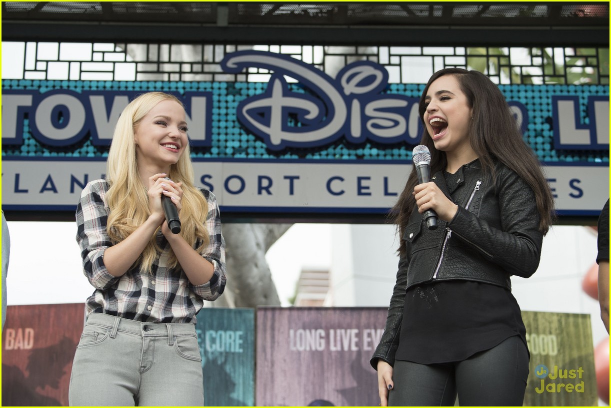 Dove Cameron & Sofia Carson Take Over Downtown Disney For 'Descendants ...