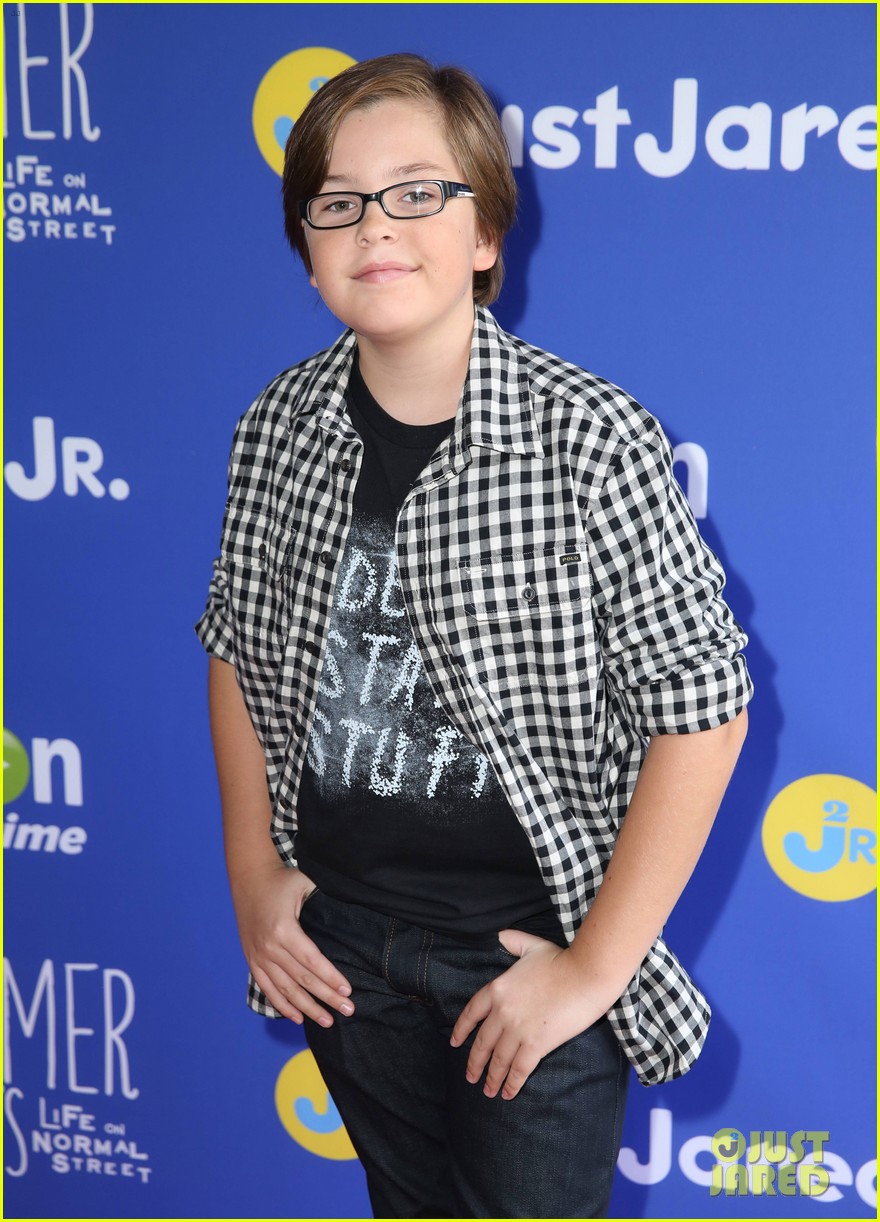 Sloane Siegel & 'Gortimer' Cast Premieres Season 2 at Just Jared Jr.'s ...