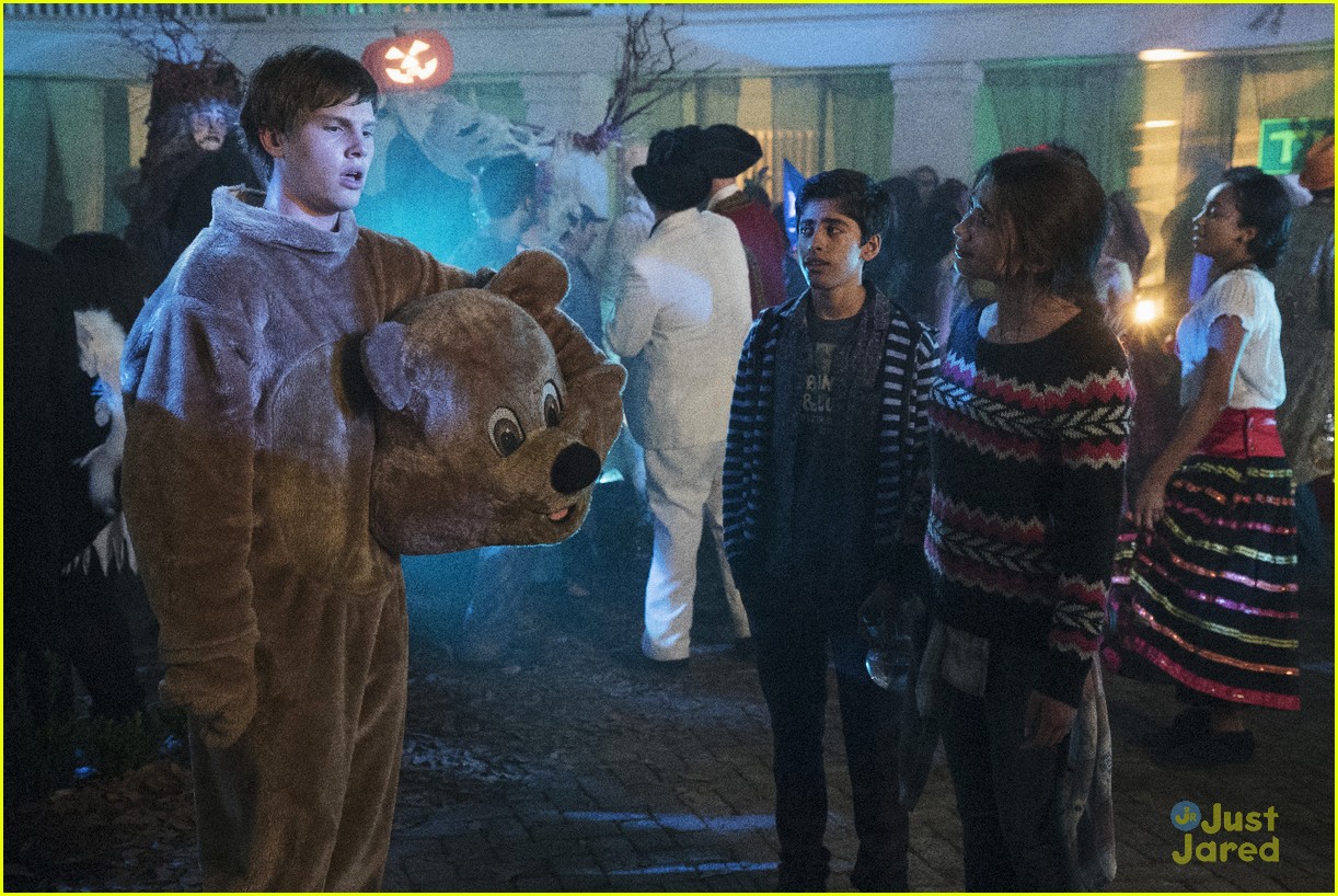 'Invisible Sister' Premieres Tomorrow - See All The Pics From The ...