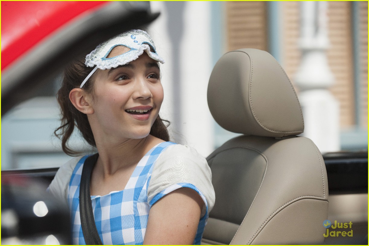 'Invisible Sister' Premieres Tonight On Disney Channel - See Even More ...