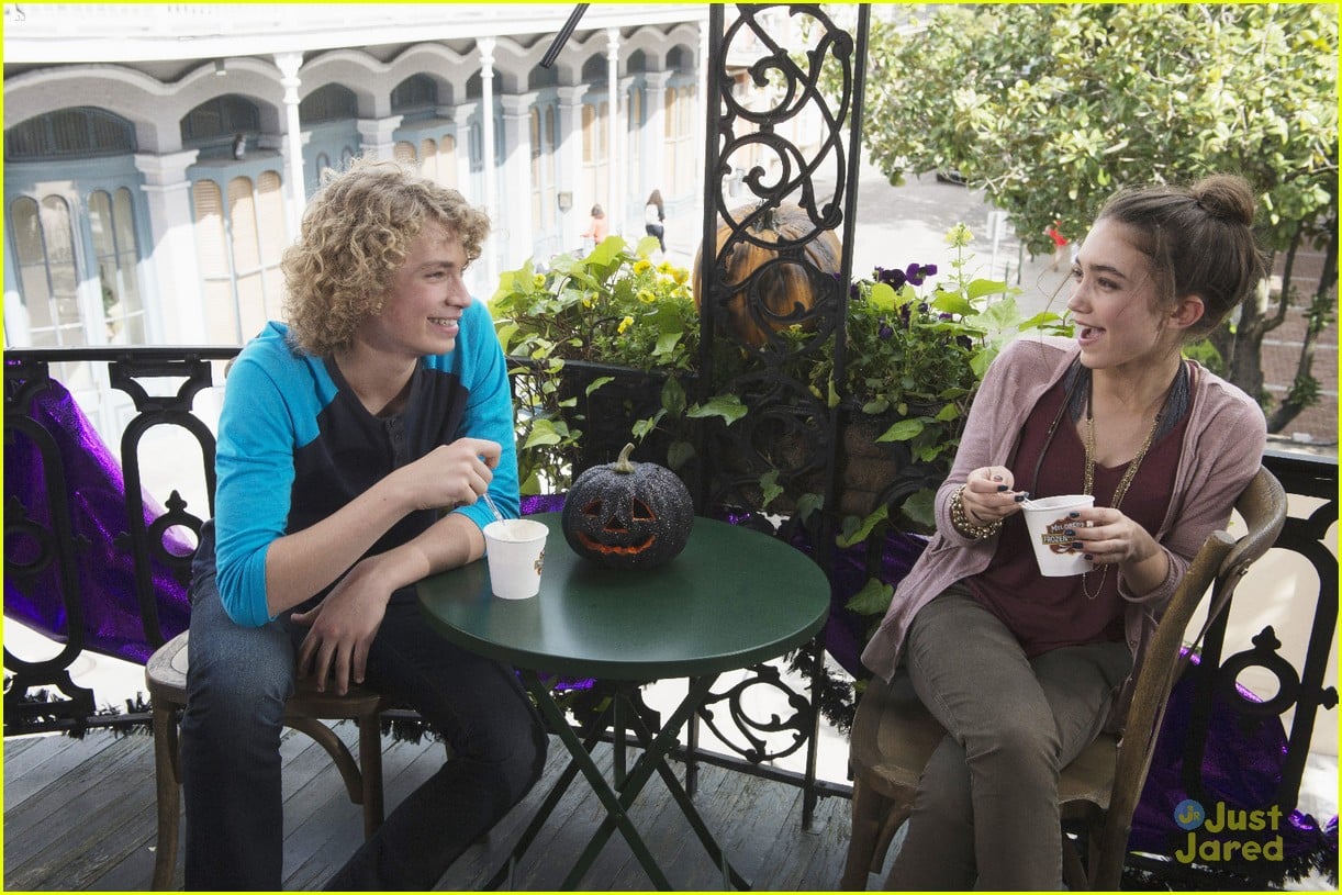 'Invisible Sister' Premieres Tonight On Disney Channel - See Even More ...