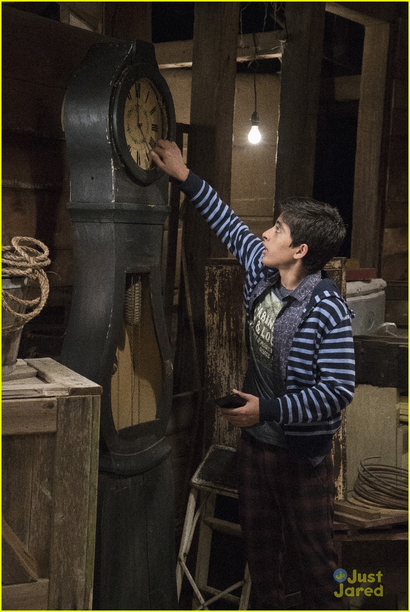 'Invisible Sister' Premieres Tonight On Disney Channel - See Even More ...