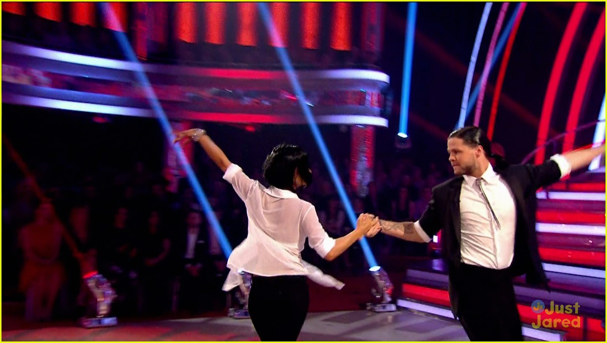 Jay Mcguiness Earns First 10 Of The Season With Pulp Fiction Jive On Strictly Come Dancing