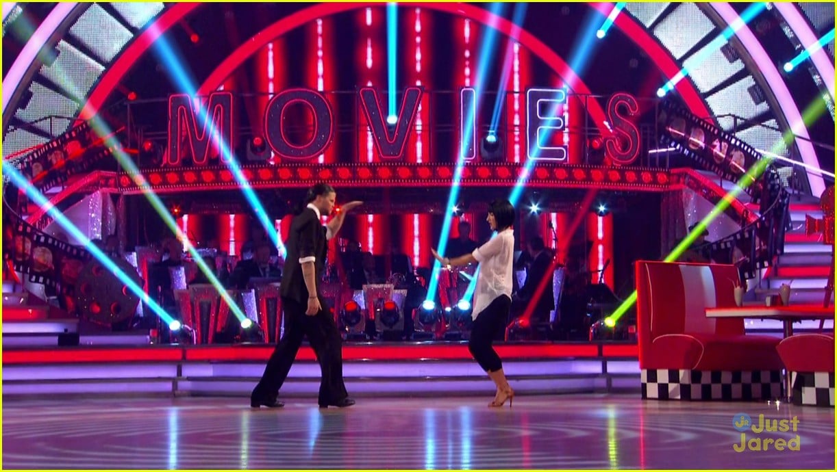 Jay McGuiness Earns First 10 Of the Season With 'Pulp Fiction' Jive on ...
