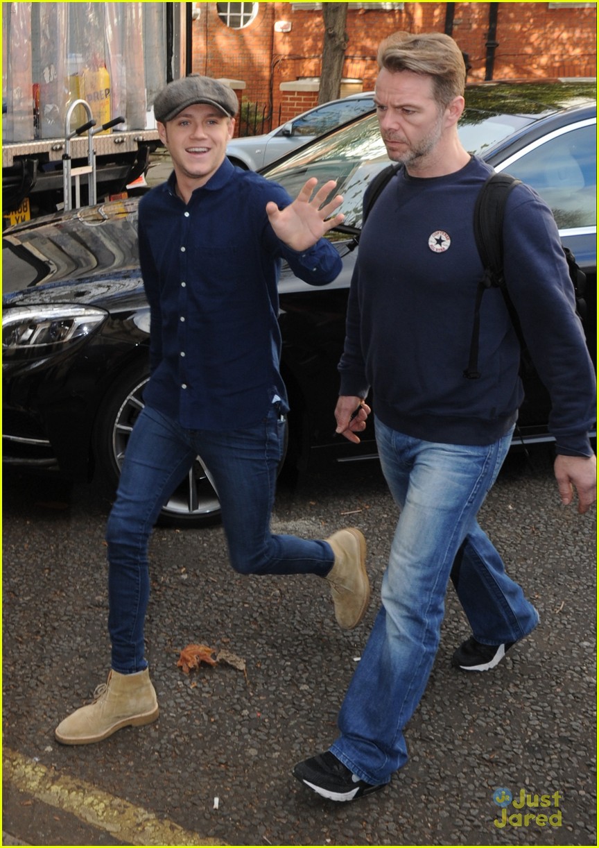 One Direction Gives Stamp Of Approval To Honda Civic In New Commercial ...