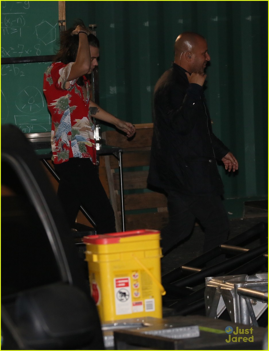 Niall Horan & Liam Payne Prank Call Amoeba Music - Listen Here! | Photo ...