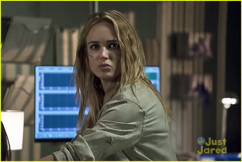 John Constantine Comes to 'Arrow' Tonight! | Photo 888625 - Photo ...