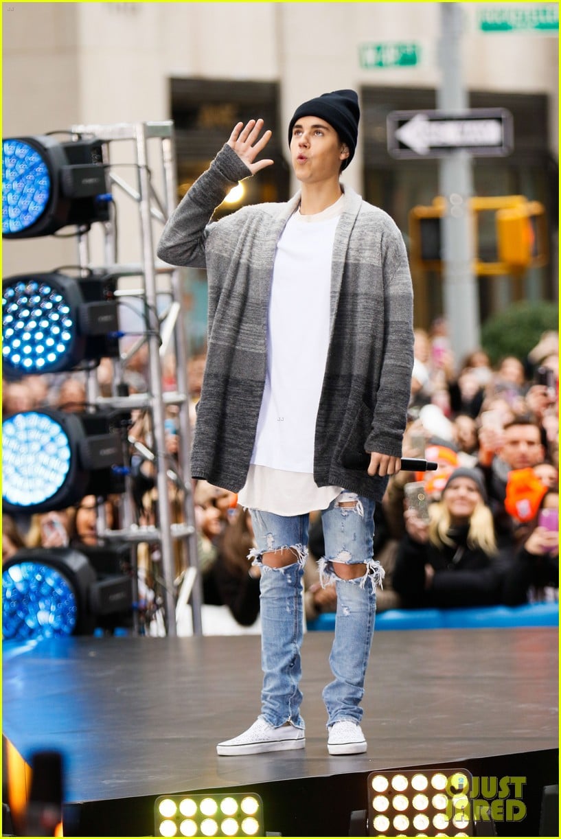 Justin Bieber's 'Today' Show Performance Videos - Watch Now! | Photo ...